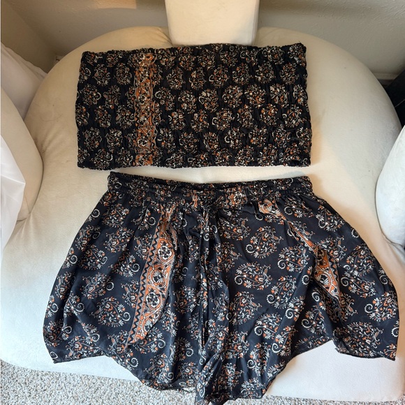 EARTHBOUND | Tops | Earthbound Black And Orange Floral Set | Poshmark